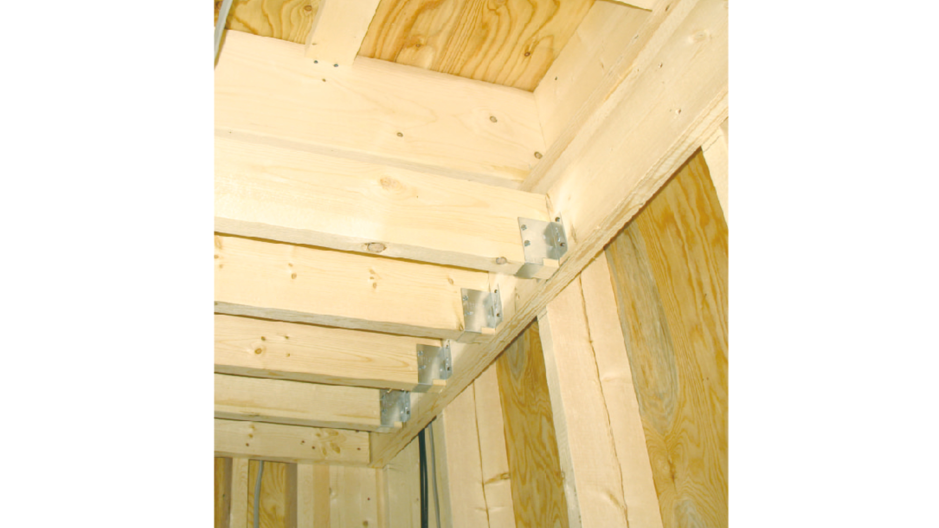 (天井)根太受け金物 TH-204・206 | オリジナル金物 | 製品情報 | 山菱工業株式会社